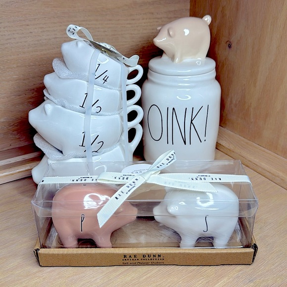 Rae Dunn | Kitchen | Rae Dunn Oink Pig Canister Measuring Cup ...